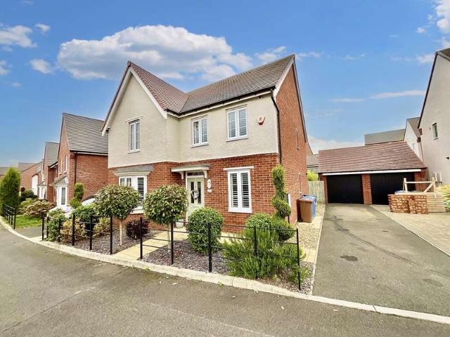 4 Bedroom Property