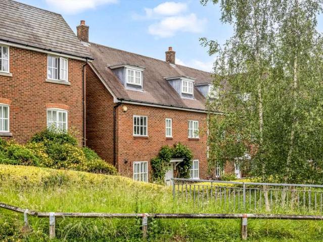 4 Bedroom Property