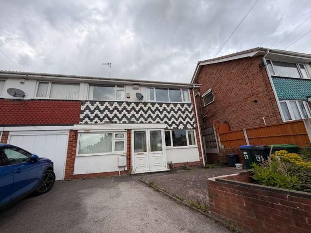 4 Bedroom Property