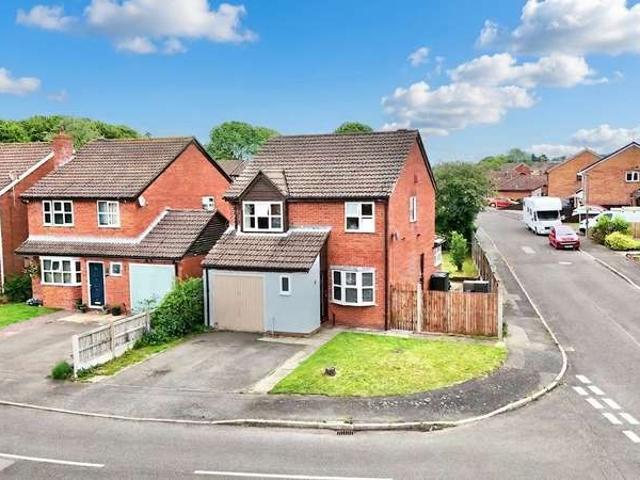 4 Bedroom Property