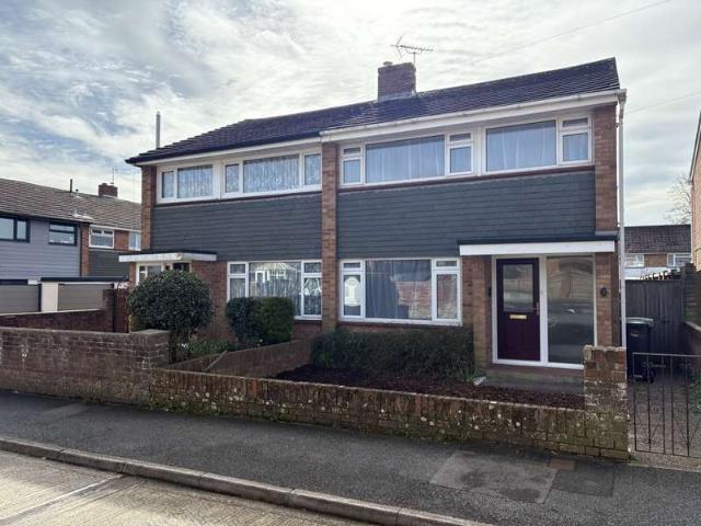 4 Bedroom Property