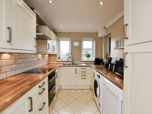 4 Bedroom Property