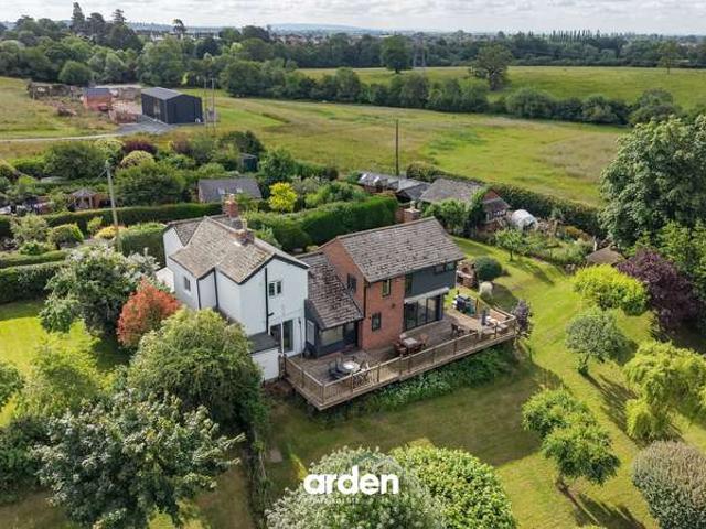 4 Bedroom Property