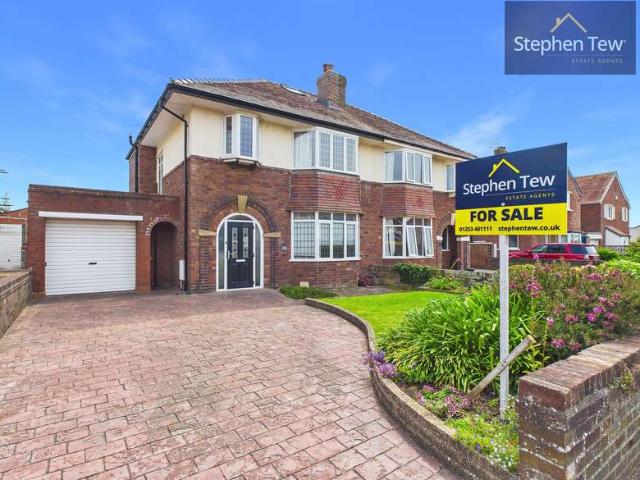 4 Bedroom Property