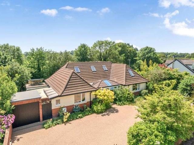 4 Bedroom Property
