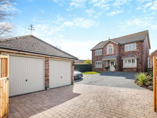 4 Bedroom Property