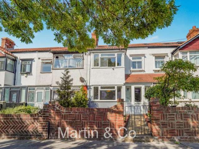 4 Bedroom Property