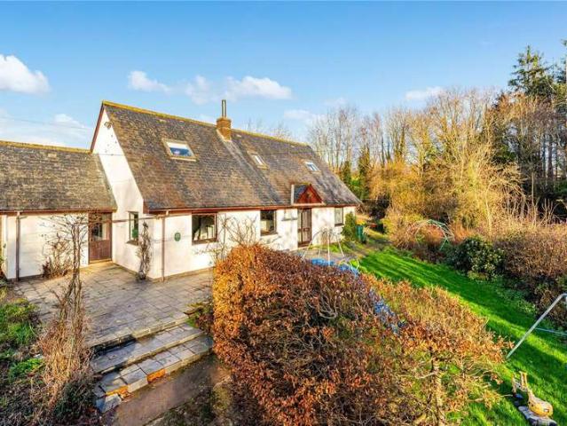 4 Bedroom Property