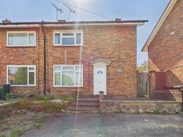 4 Bedroom Property