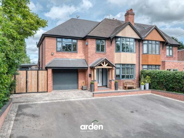 4 Bedroom Property