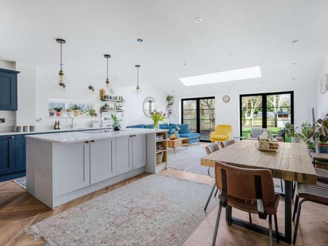 4 Bedroom Property