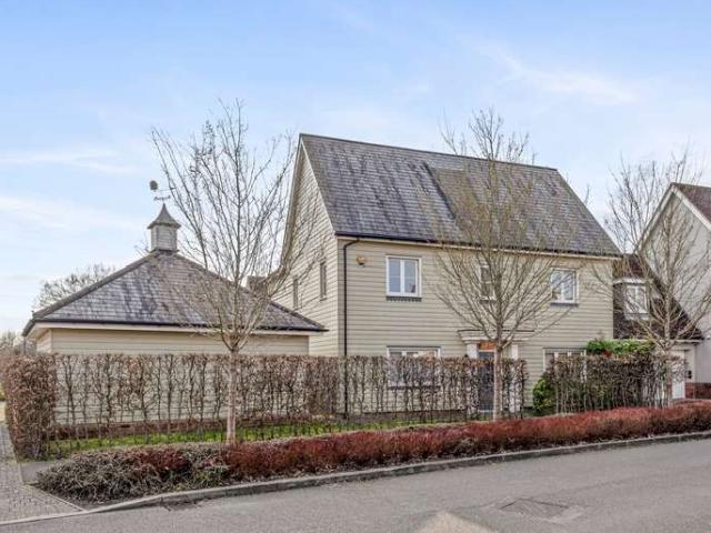 4 Bedroom Property