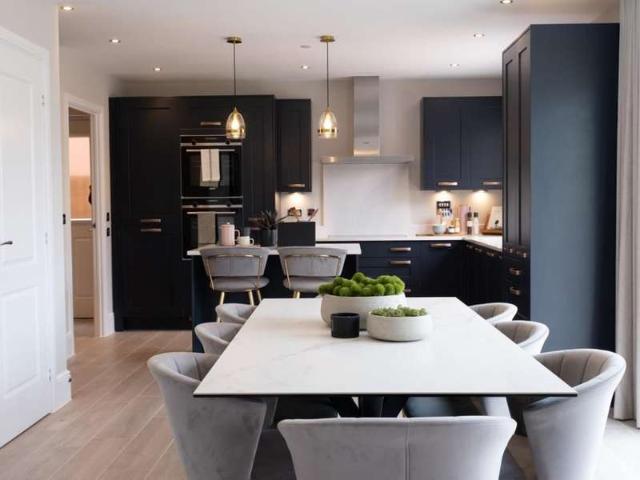 4 Bedroom Property