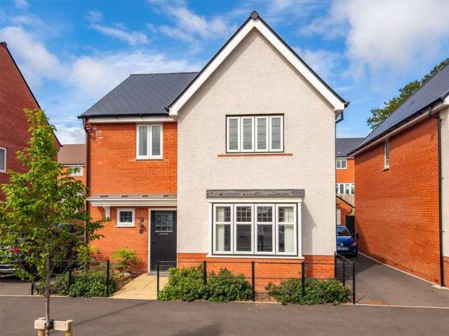 4 Bedroom Property