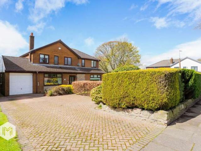 4 Bedroom Property