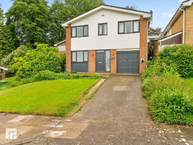 4 Bedroom Property