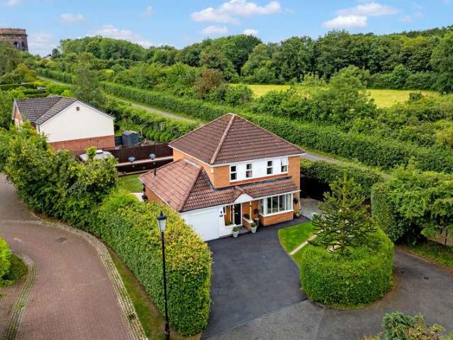 4 Bedroom Property
