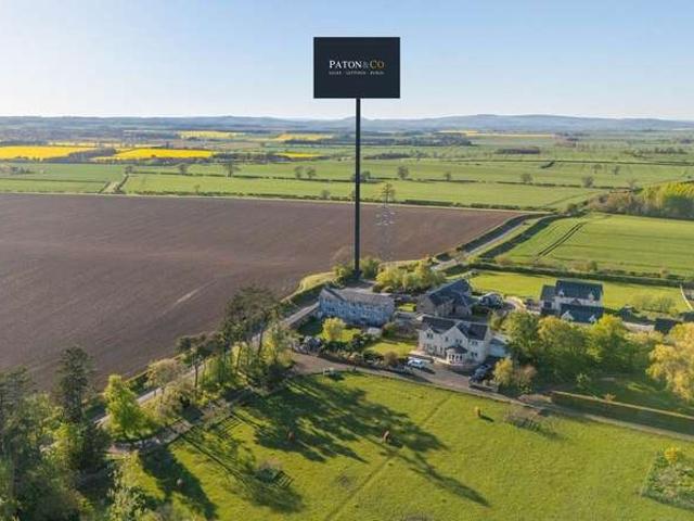 4 Bedroom Property