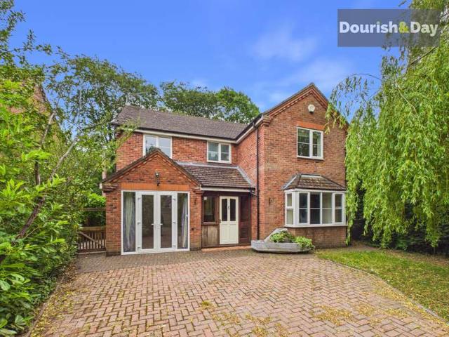 4 Bedroom Property