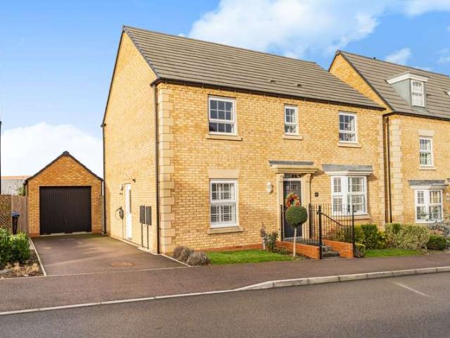 4 Bedroom Property