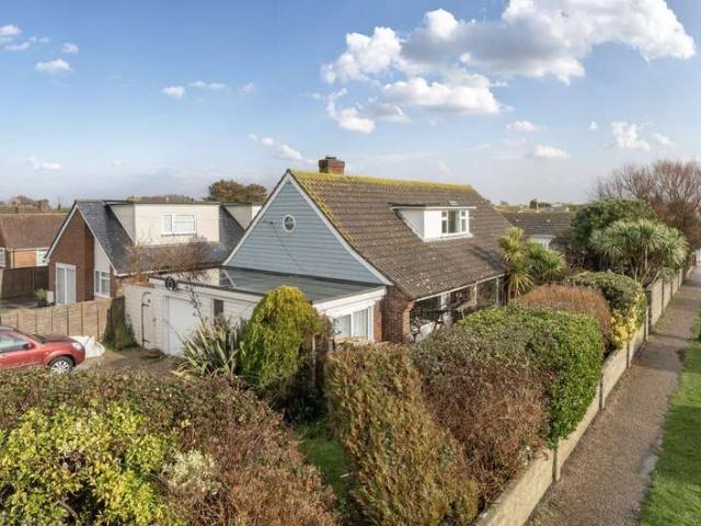 4 Bedroom Property