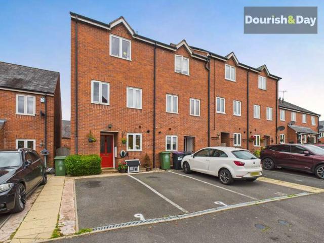 4 Bedroom Property
