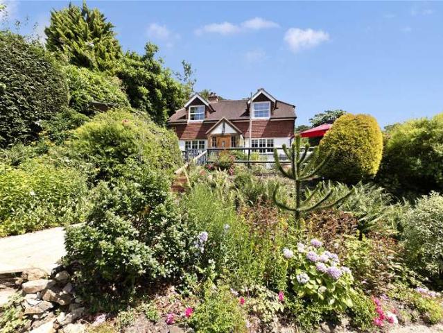 4 Bedroom Property