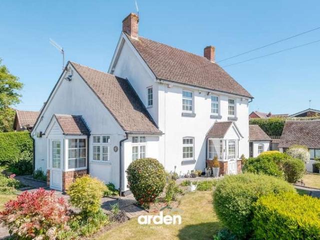 4 Bedroom Property