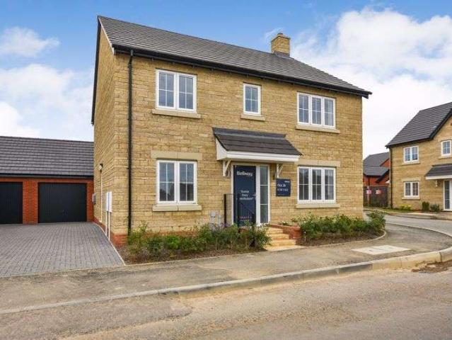4 Bedroom Property