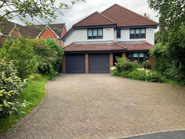 4 Bedroom Property
