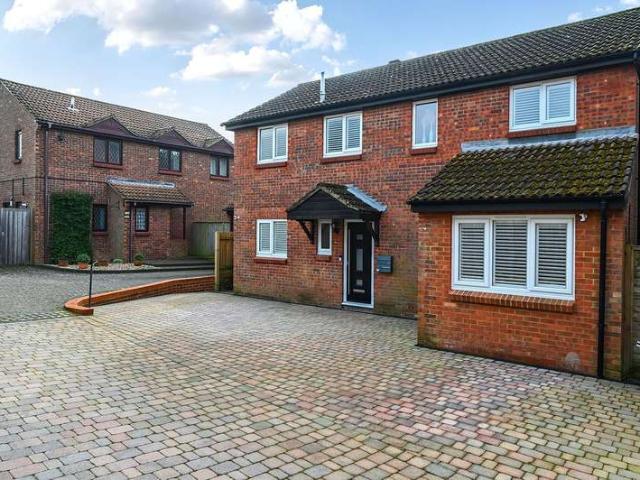 4 Bedroom Property