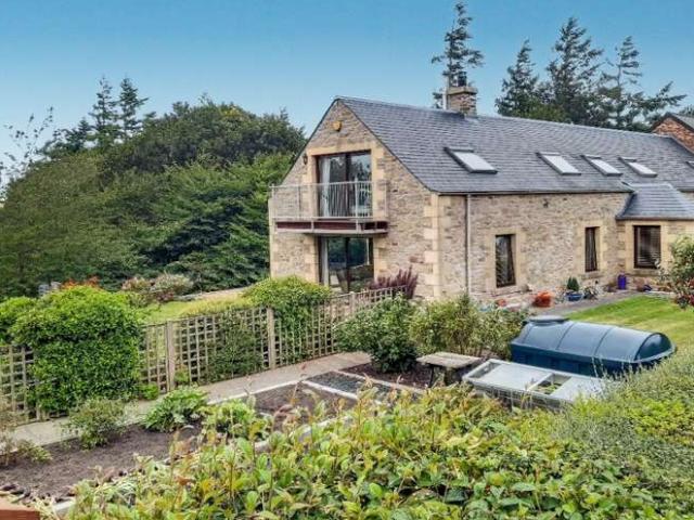 4 Bedroom Property