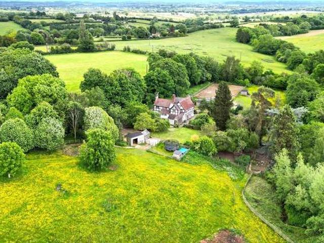 4 Bedroom Property