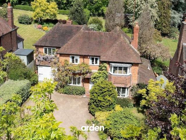 4 Bedroom Property