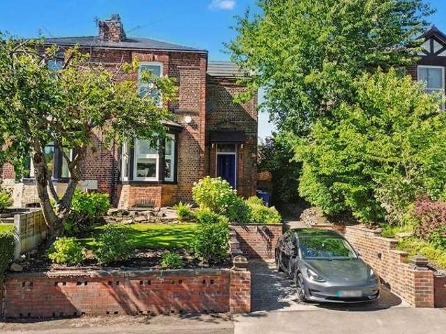 4 Bedroom Property