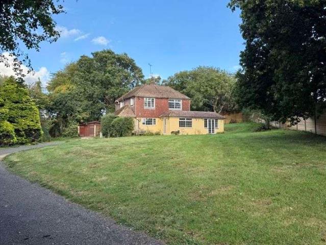 4 Bedroom Property