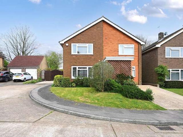 4 Bedroom Property
