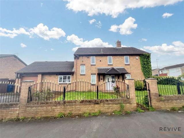 4 Bedroom Property