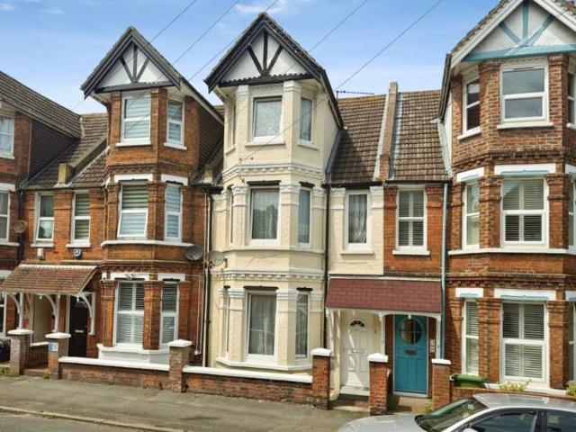 4 Bedroom Property