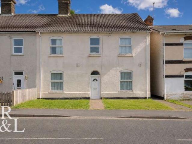 4 Bedroom Property