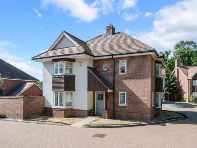 4 Bedroom Property