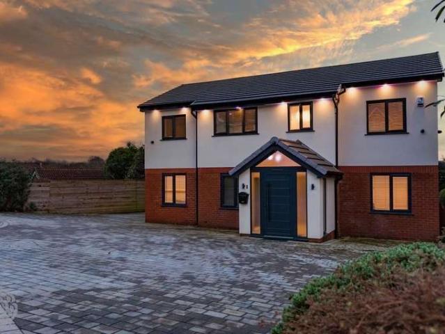 4 Bedroom Property