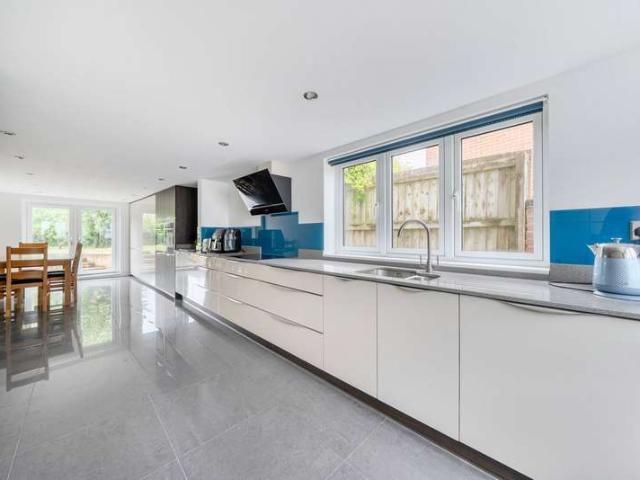4 Bedroom Property
