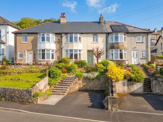 4 Bedroom Property