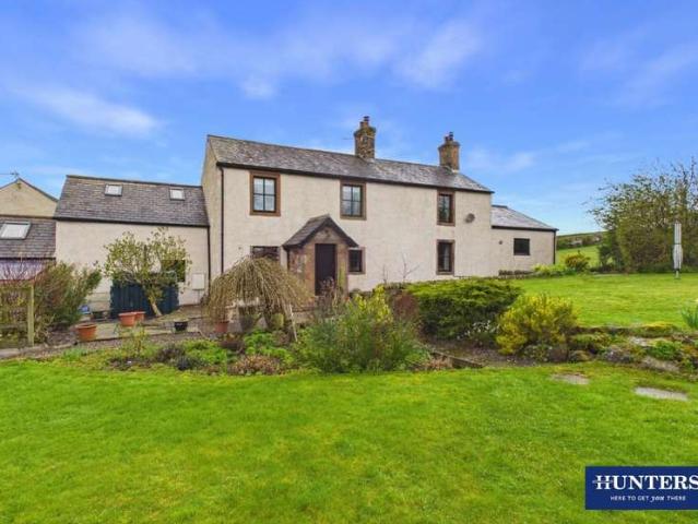 4 Bedroom Property