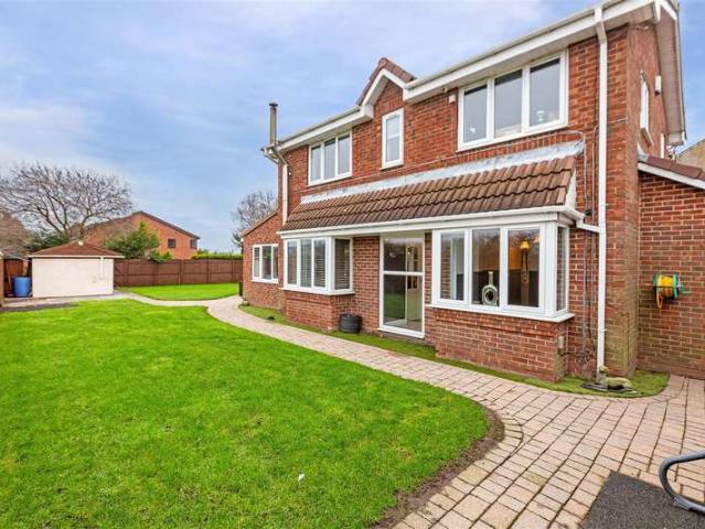 4 Bedroom Property