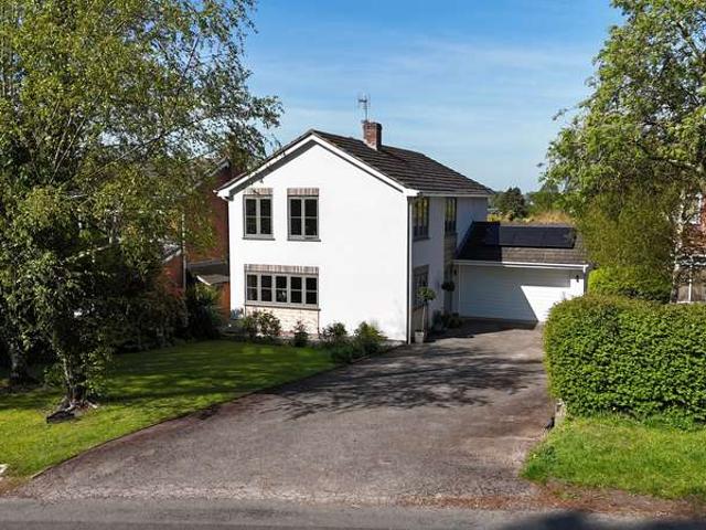 4 Bedroom Property