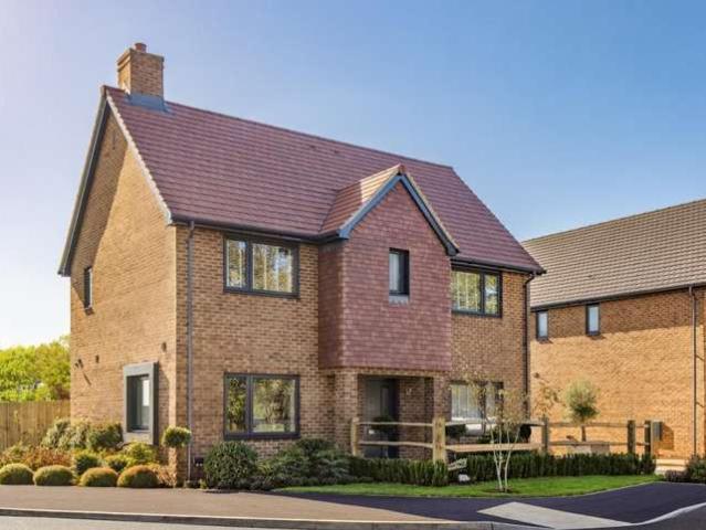 4 Bedroom Property