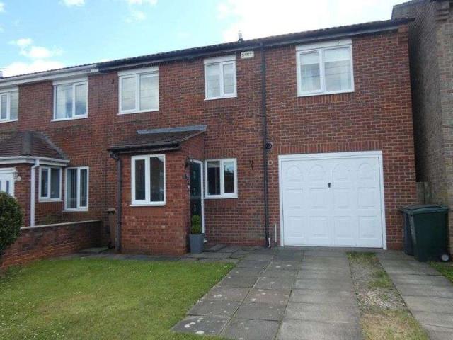 4 Bedroom Property