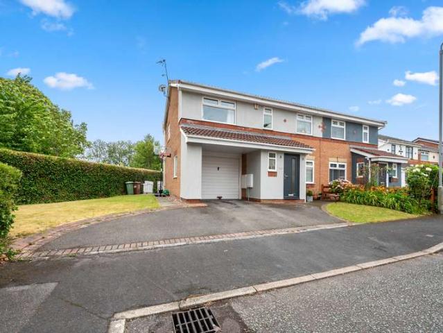 4 Bedroom Property